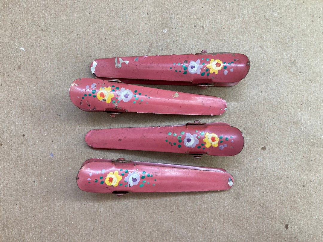 4 Vintage Pink and Floral Painted Metal All-purpose Clips Clothespins ...