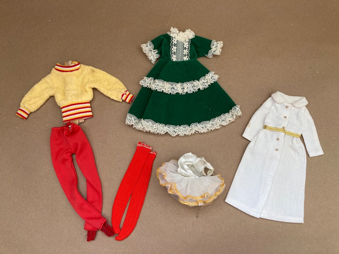 Vintage Lot of Barbie Clothing, 1972 Skipper 3374 White Bright N ...