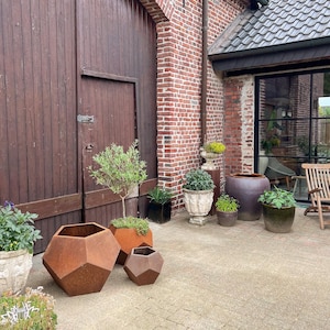 Dodo Metall Planter, In- & Outdoor / Medium | Gardening Gift - Etsy