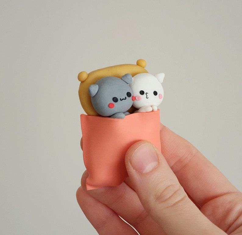 Mochi Cat Peach Goma Miniature / Couple Love Indian Gift / Dudu Bubu ...
