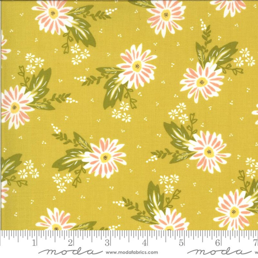 Moda Fabric — 1 Yard X 44" Moda Happy Days by Sherri and Chelsi Pattern ...