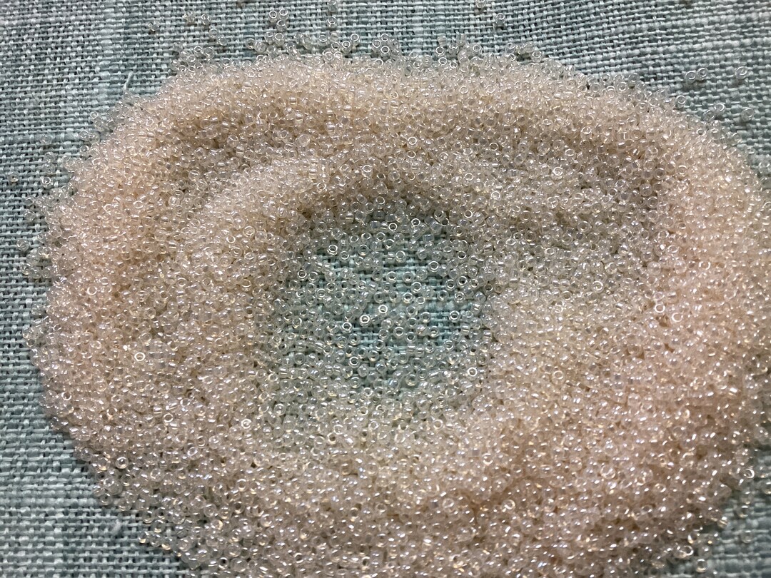 TOHO 15/0 Round Cream Ceylon Pearl Color 147 - Etsy