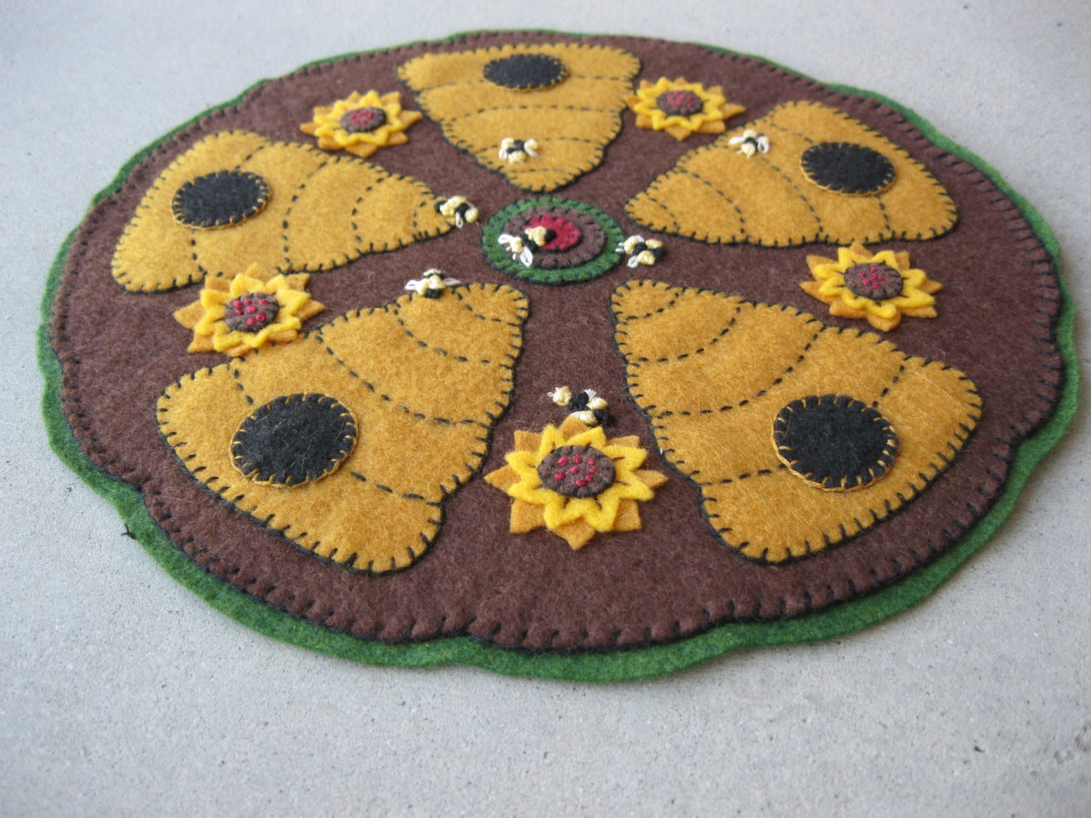 PDF Pattern: Beehive Penny Rug, Instant Download, Summer / Fall ...