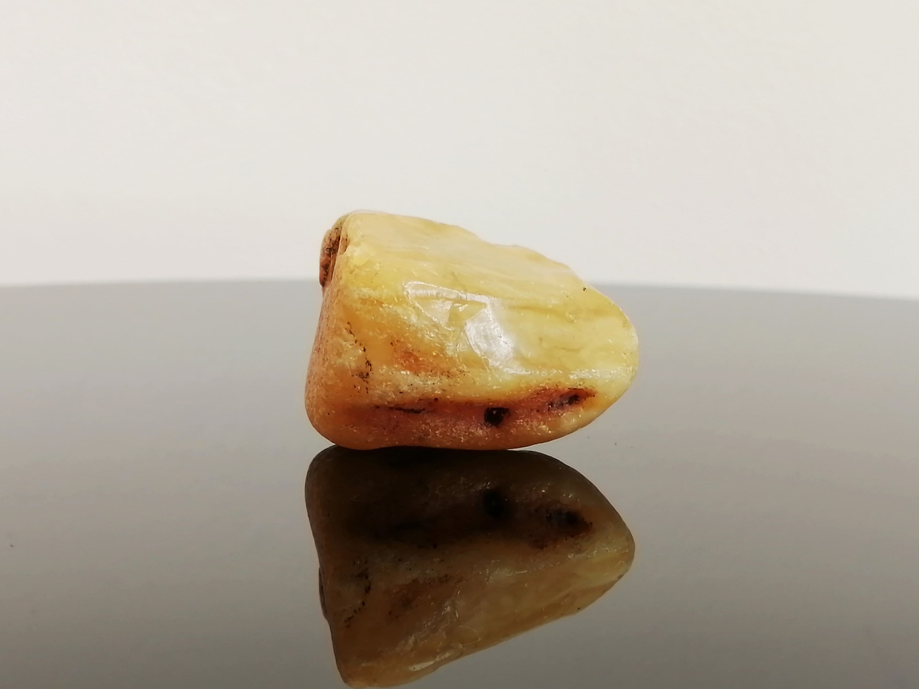 Raw Amber Stone, Raw Stones, Raw Amber, Gemstones, Big Amber, Yellow ...