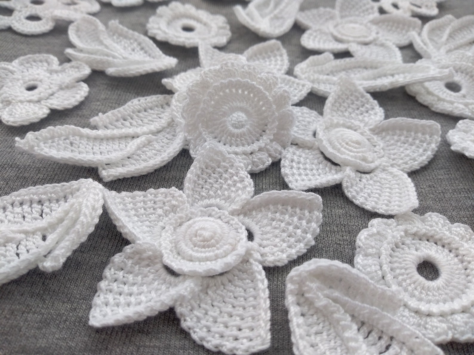 White Flower Motifs Crochet Set of 40pc Motifs Crocheting - Etsy