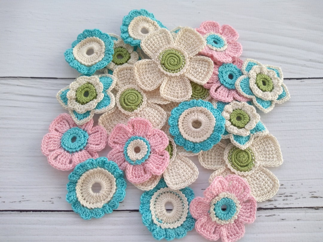 Crochet Flower Applique Set of 20 Flowers Crochet Craft Multicolored ...