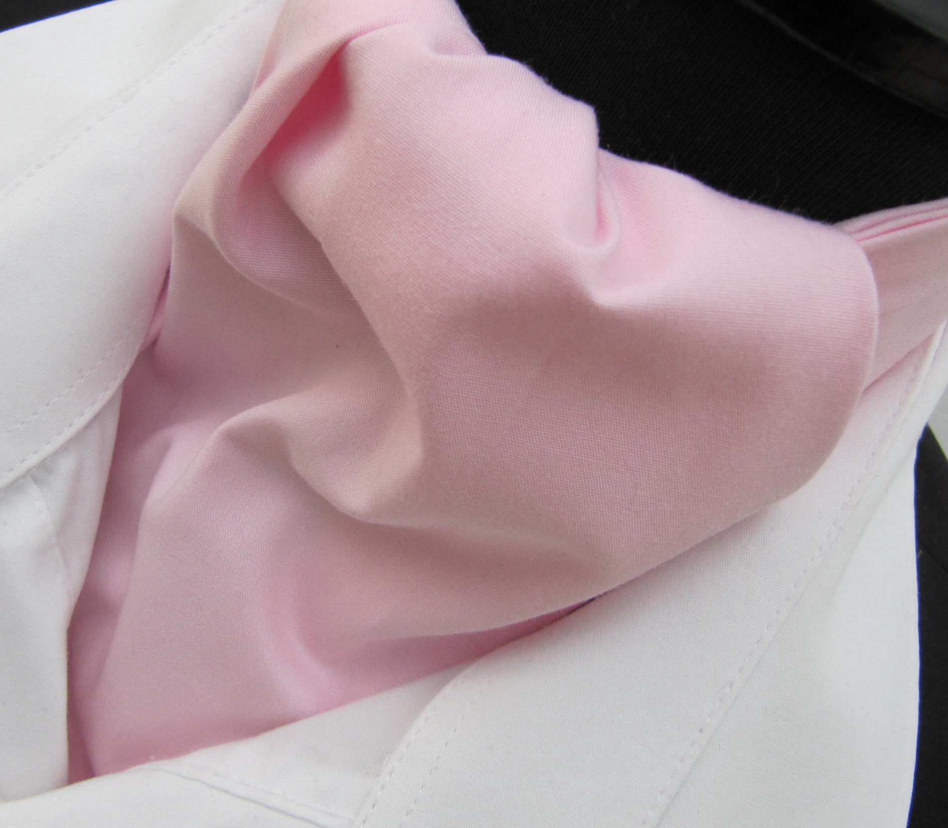 Mens Plain Baby Pink 100% Quality Cotton Ascot Cravat / Pocket Square ...