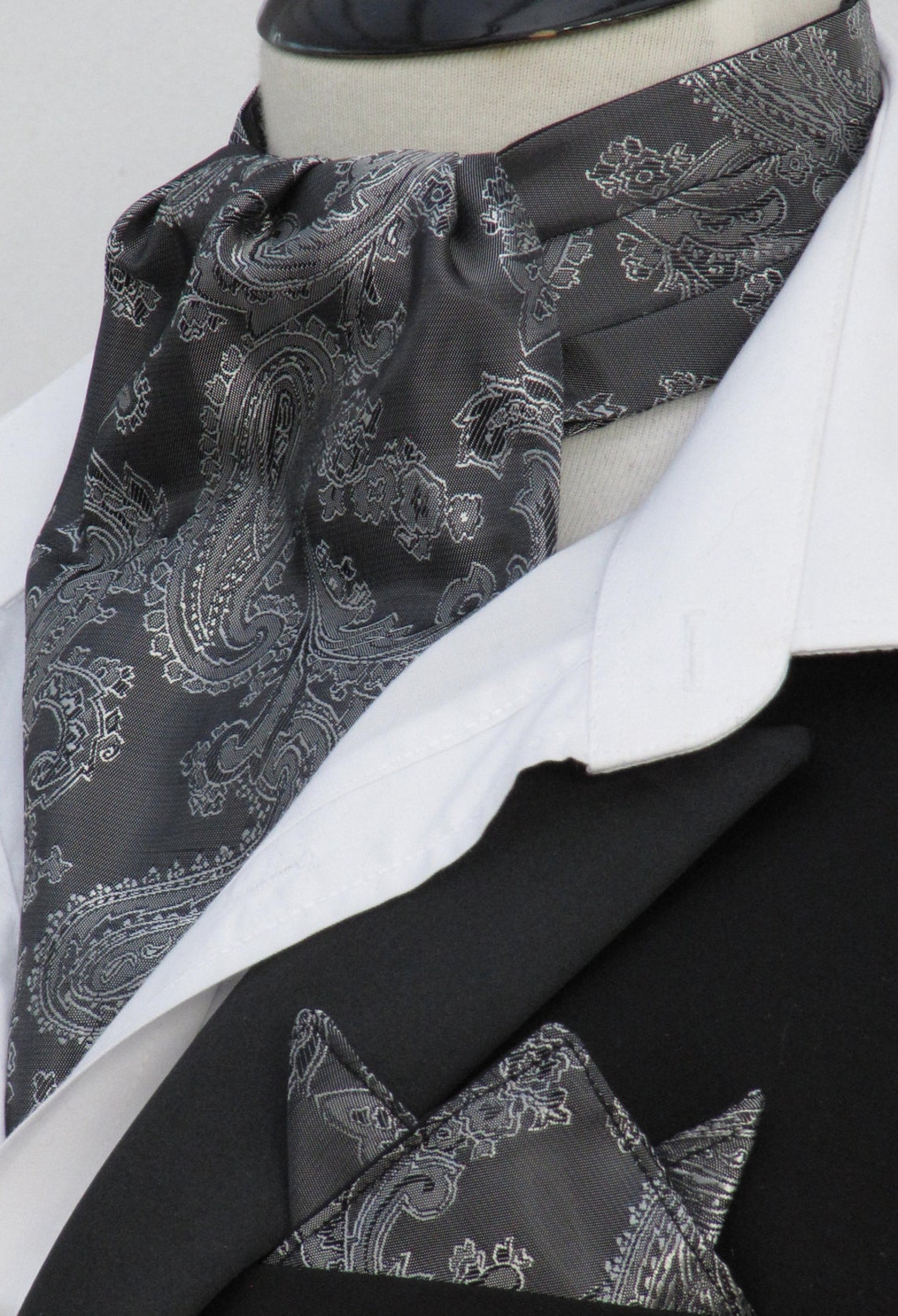 Mens Grey & Silver Shot Paisley Satin Ascot Cravat Kerchief | Etsy