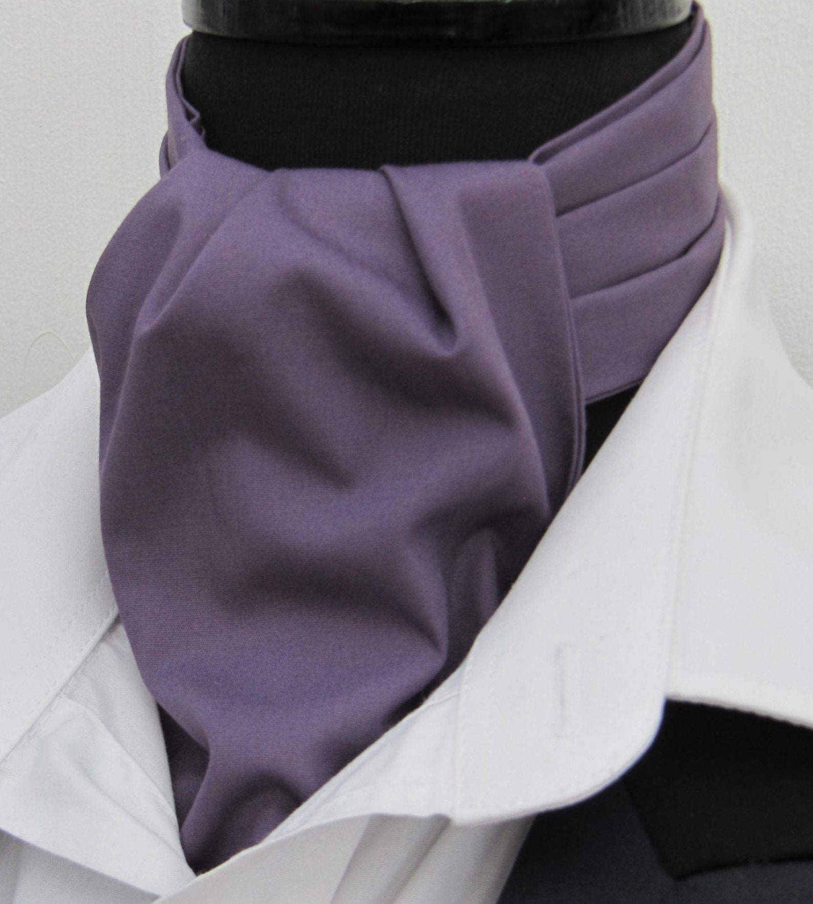 Mens Plain Aubergine Purple 100% Cotton Poplin Ascot Cravat | Etsy