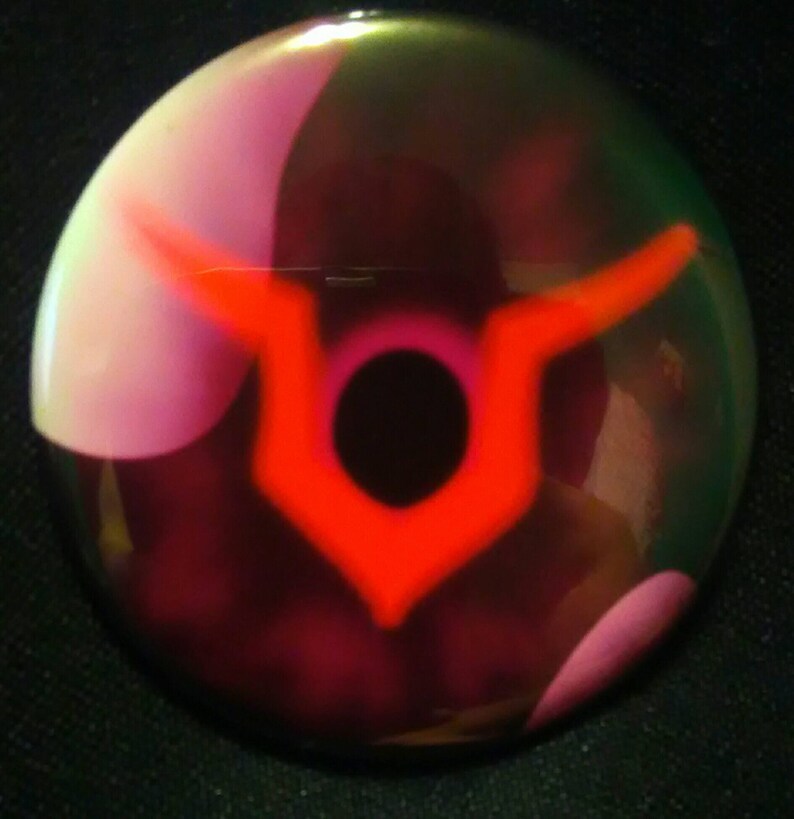 Code Geass: Eye and Logo single Purchase or Set of 2 Buttons | Etsy UK