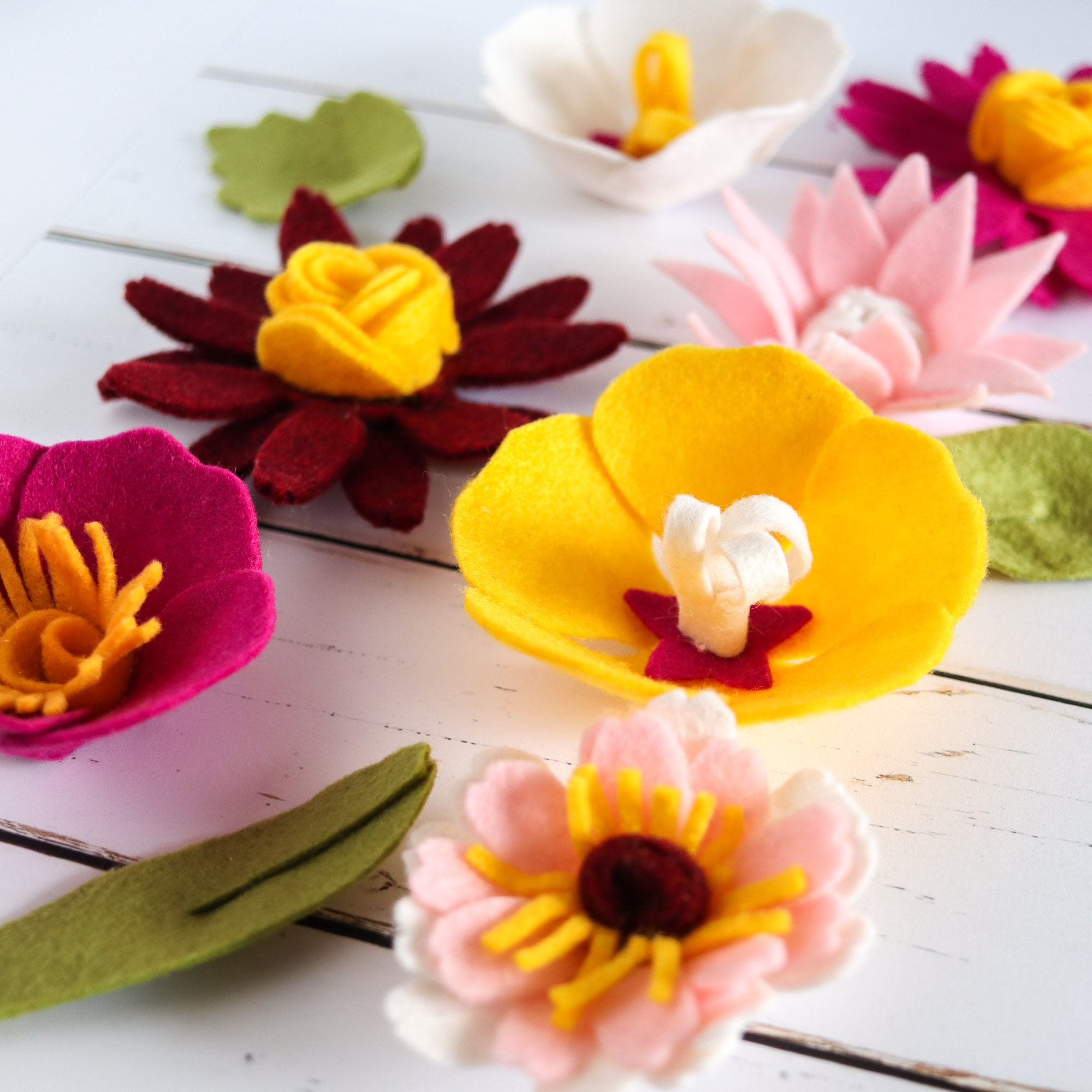 Felt Flower PATTERNS Template 3 5 No-sew Felt or Paper - Etsy