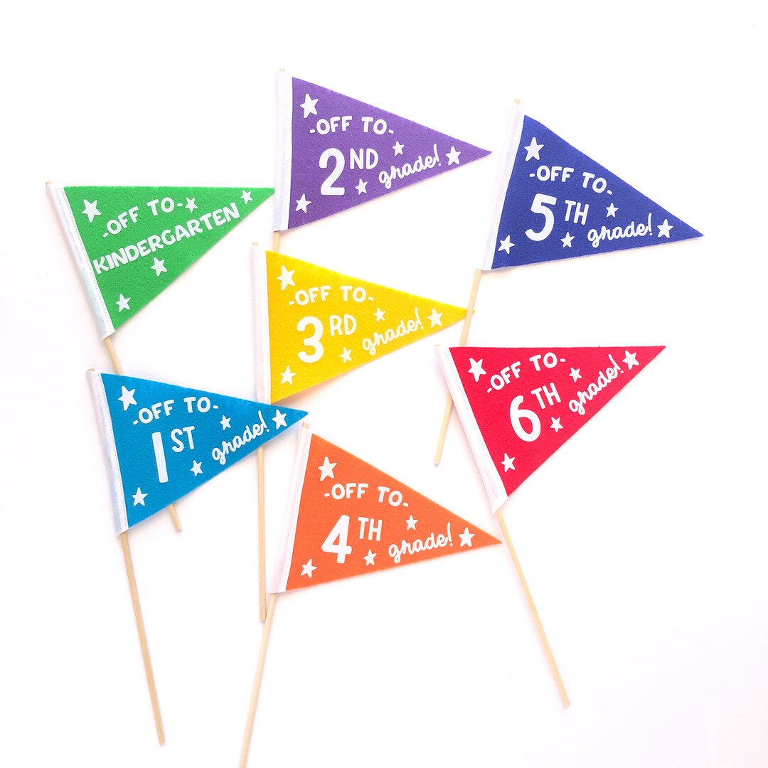 Back to School Waving Pennant Triangle Flag on a Stick, First Day of ...