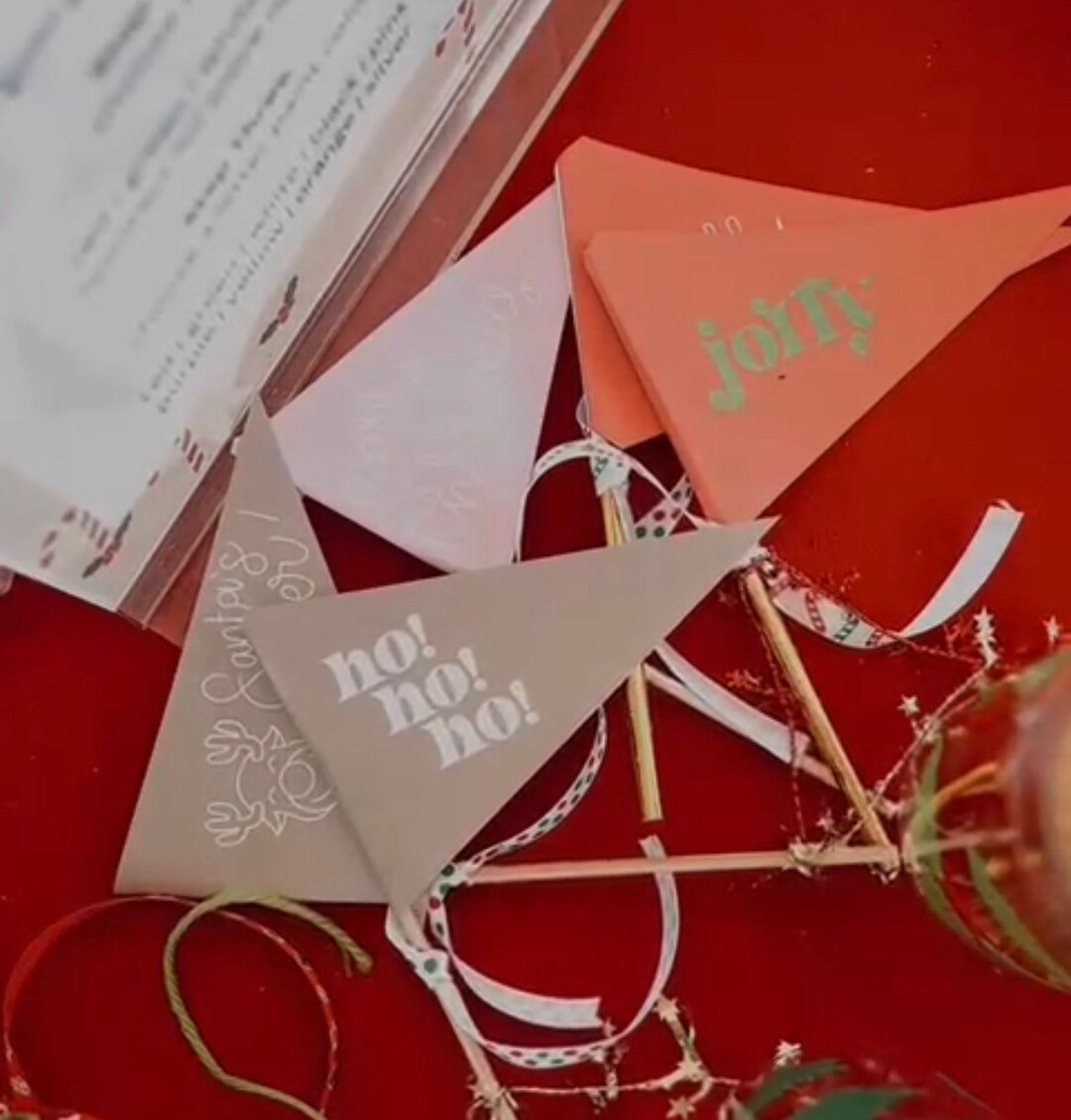 PRINTABLE} Mini Pennant Flags for Christmas - Etsy