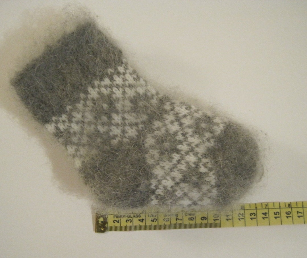 Nordic Knit and Felt Baby Socks of Natural Goat Down Yarn Very Nice ...