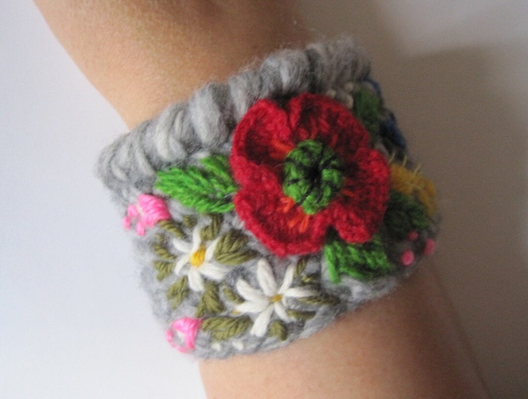 Hand Crochet Wrist Bracelet of Eco-friendly Wool Yarn Helps With Hand ...
