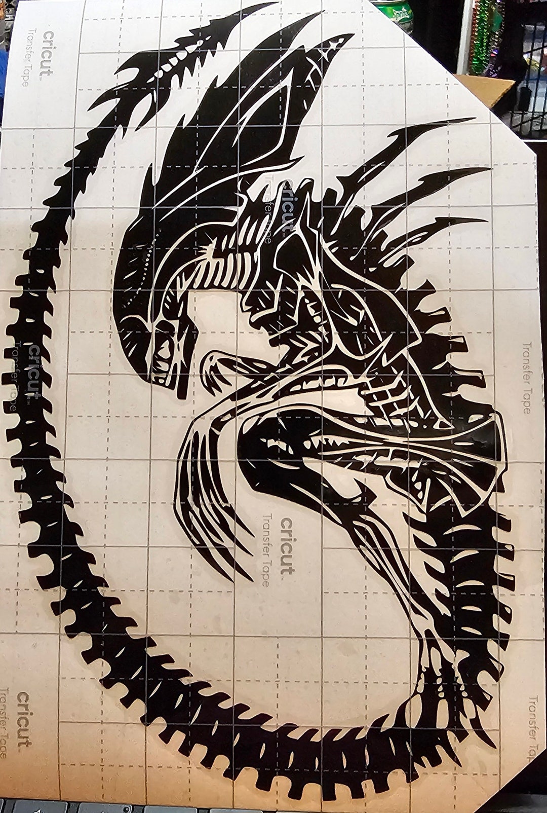 Alien Curled Xenomorph Queen - Etsy
