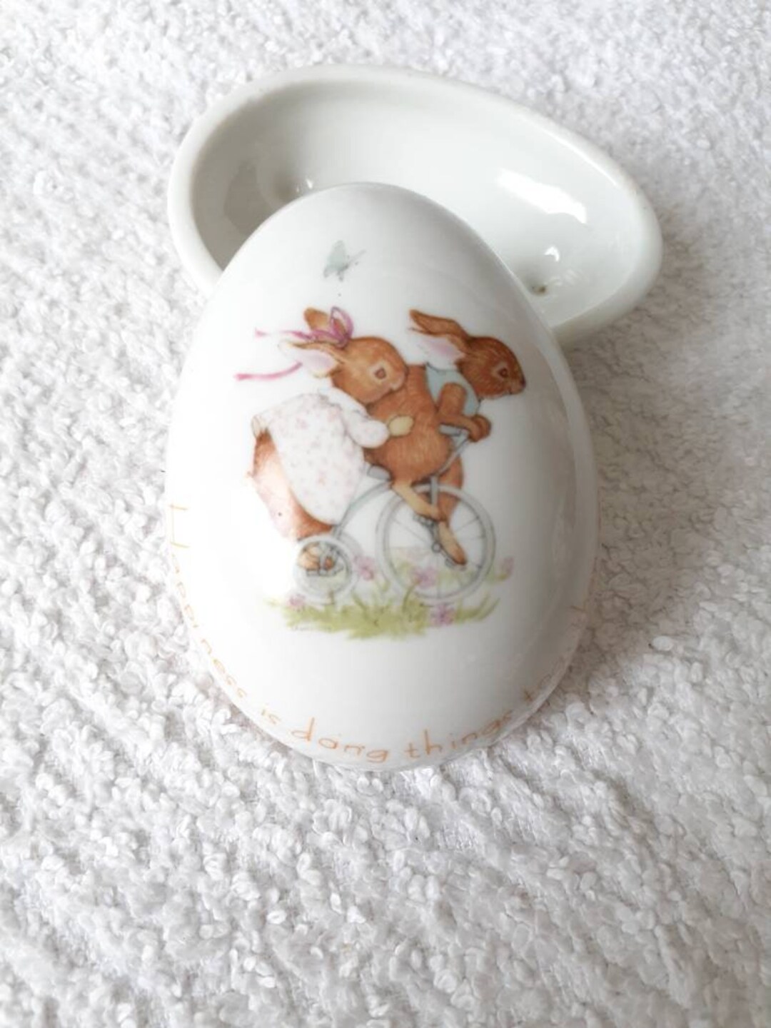 Tiny Talk Vintage Porcelain Egg Trinket Container Bunnies Happy ...