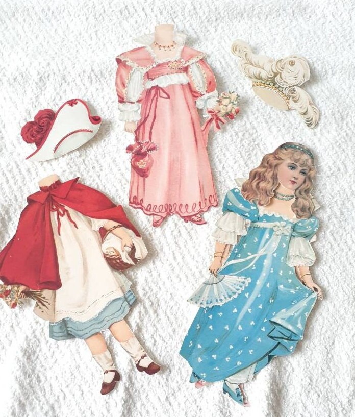 Paper Doll With Three Outfits and Hats Vintage Styles - Etsy