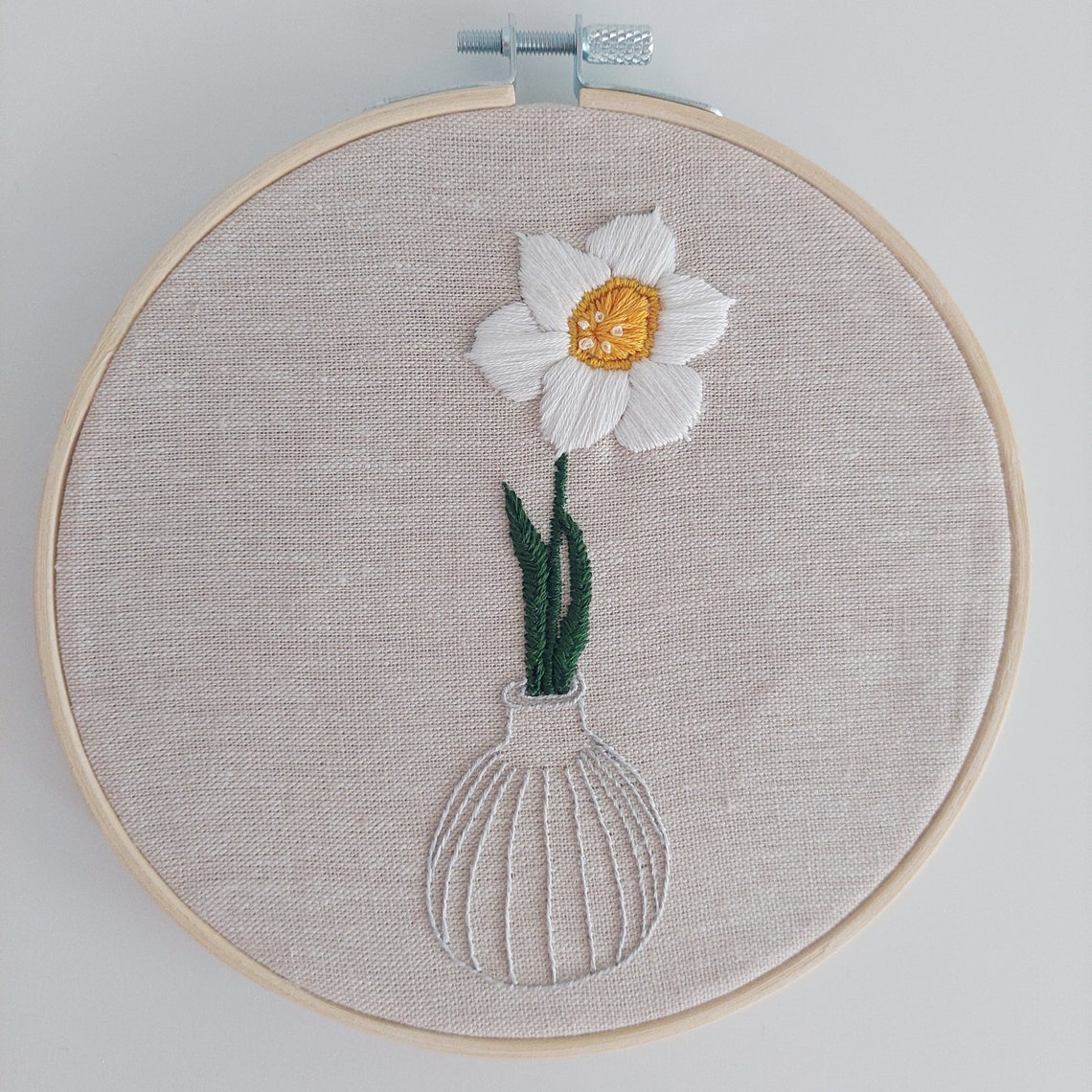 PDF Pattern-daffodil Embroidery Pattern-floral Hand Embroidery-beginner ...