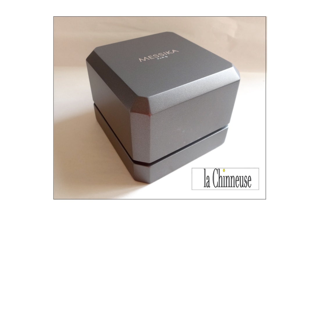 MESSIKA BOX BOX, 2000s Jewelry Display, Contemporary Jewelry Box ...