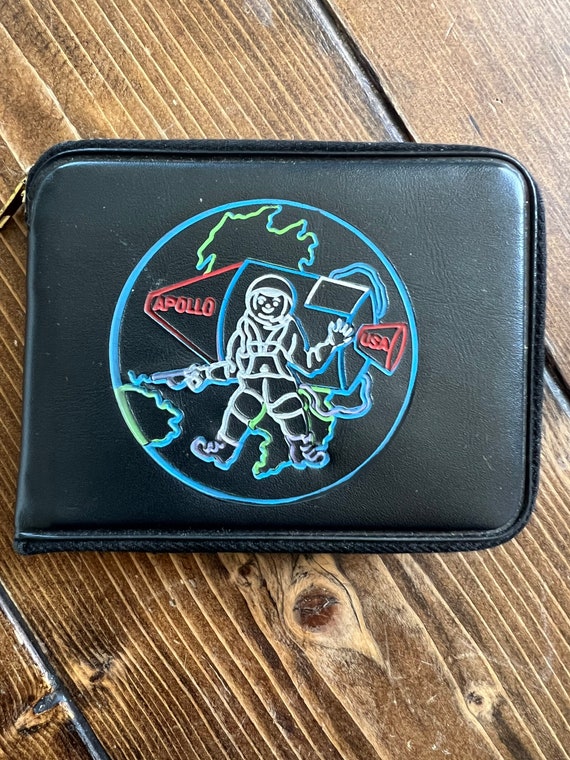 vintage apollo space wallet - Gem