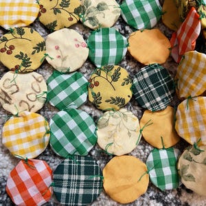 Large Vintage Yo-yo Runner Handmade Green Yellow Orange - Etsy