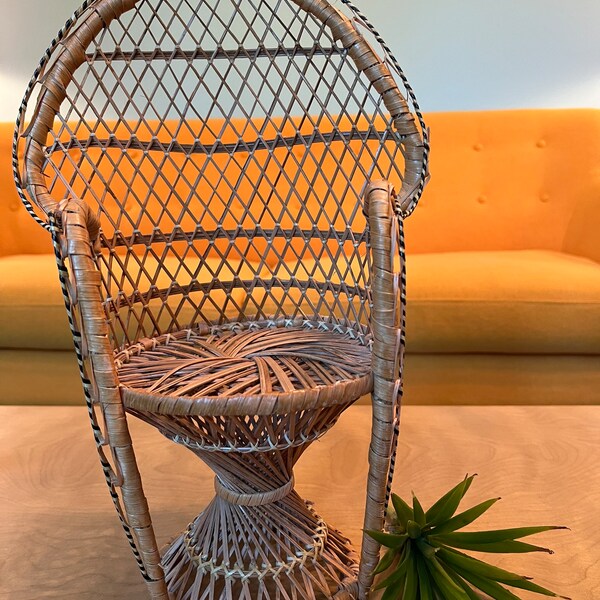 Peacock Chair - Etsy