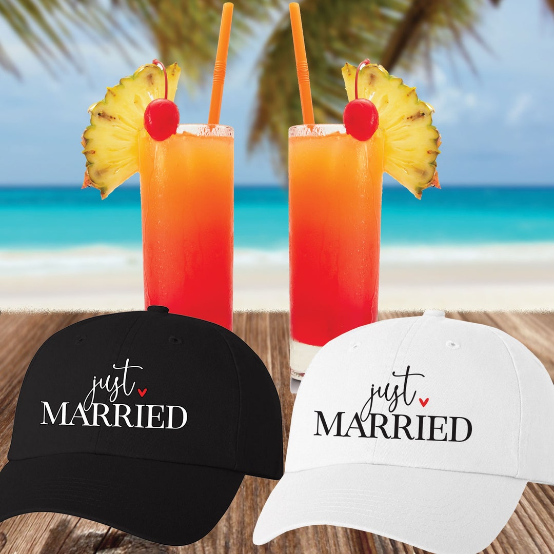 Just Married Hats for Newlywed Couple - Honeymoon Hats for Bride ...
