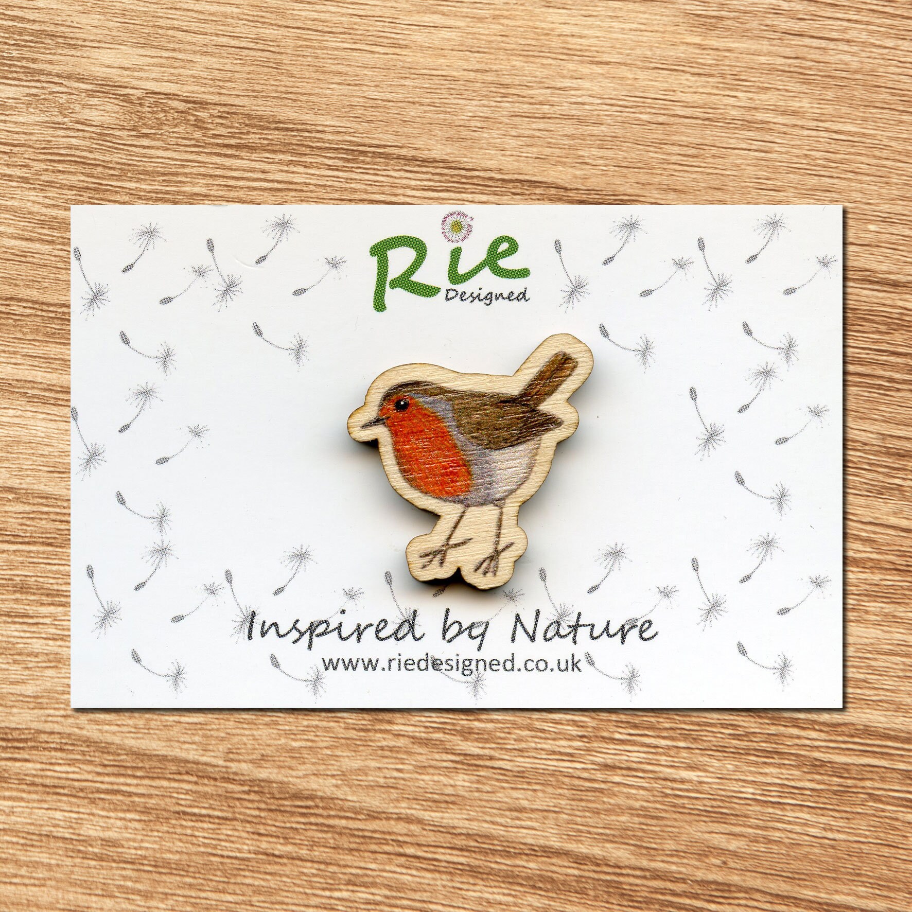 Robin Brooch Wooden Garden Bird Wood Pin Badge Robin | Etsy UK