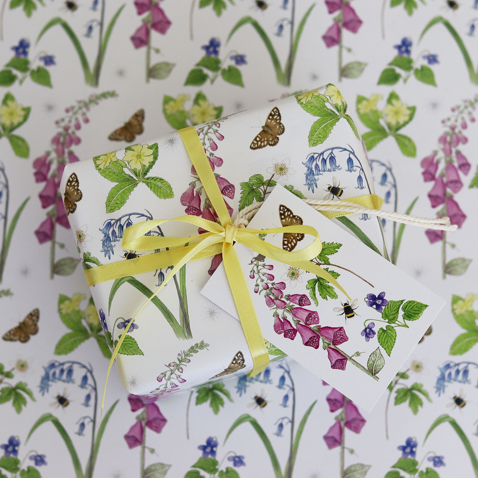 Woodland Wild Flower Wrapping Paper British Wildflower - Etsy UK