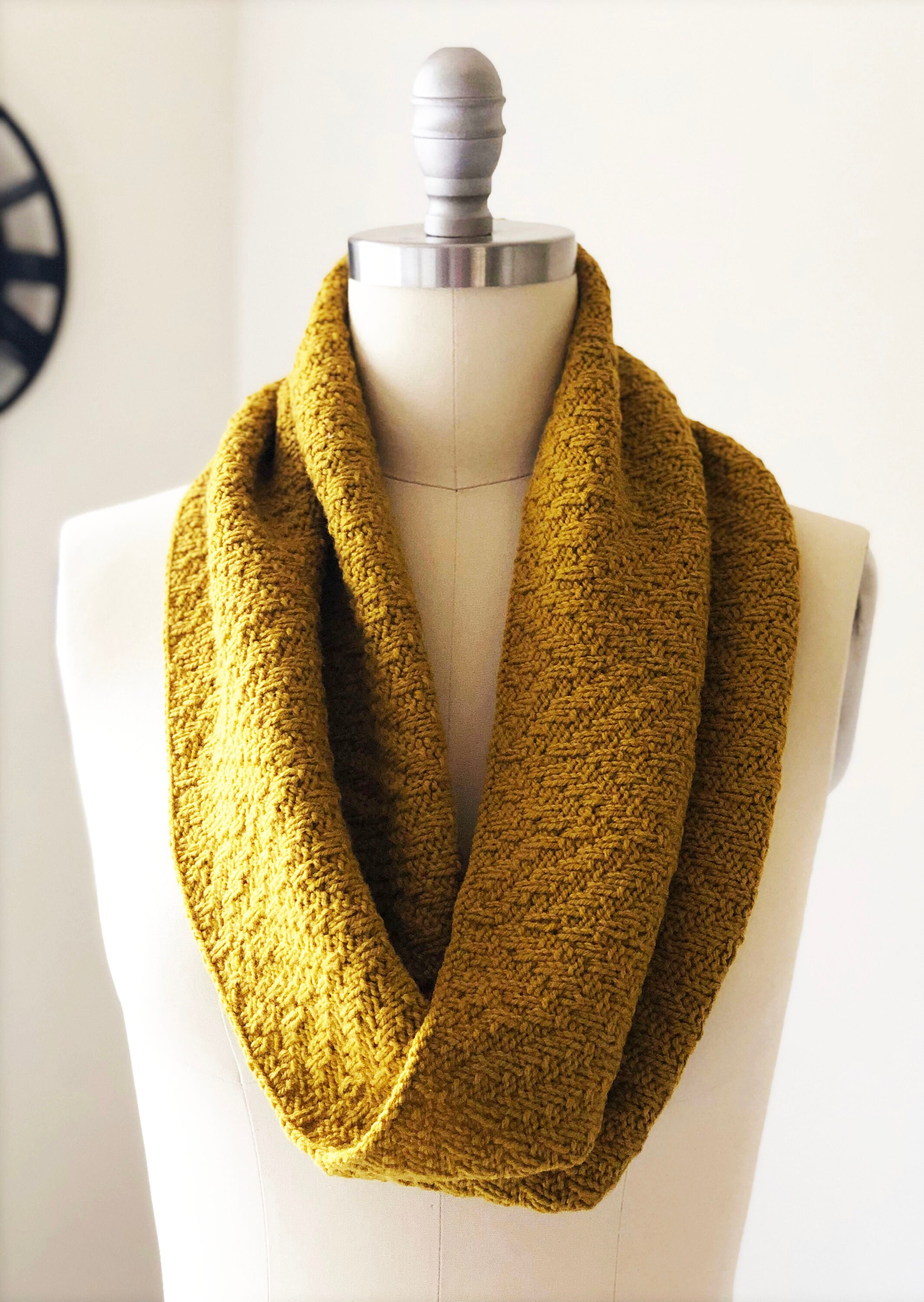 Crossover Cowl Knitting Pattern - Etsy