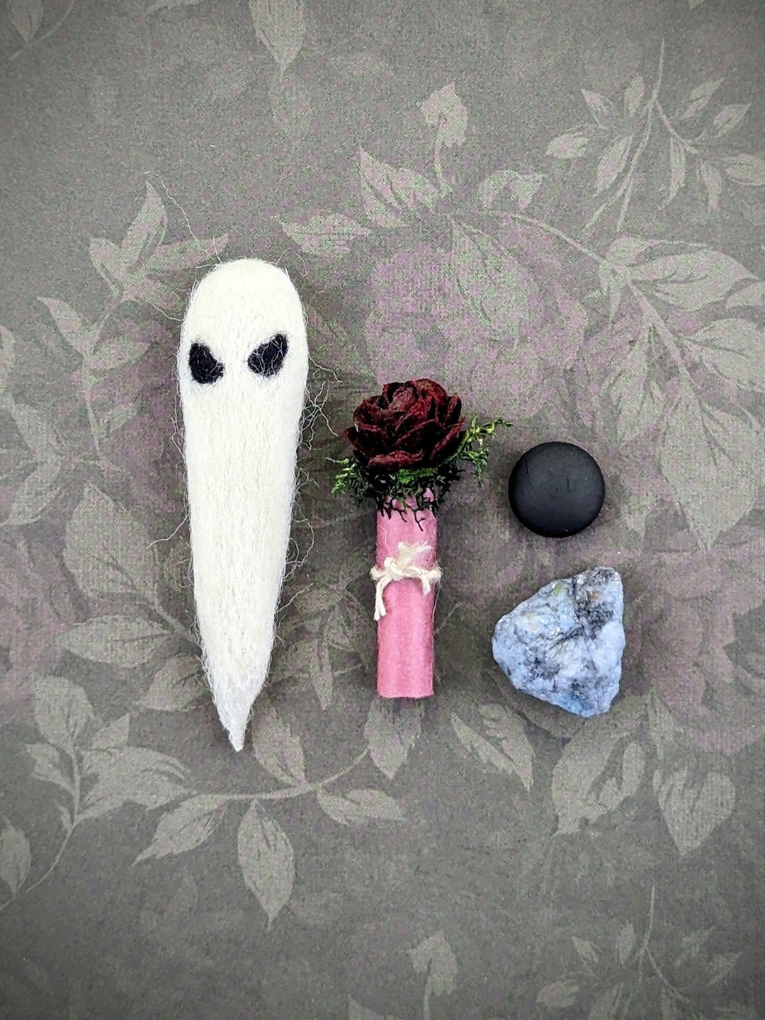 Magnet Ghost / Emotional Support Ghost / Needlefelt Ghost Pet / Adopt-a ...