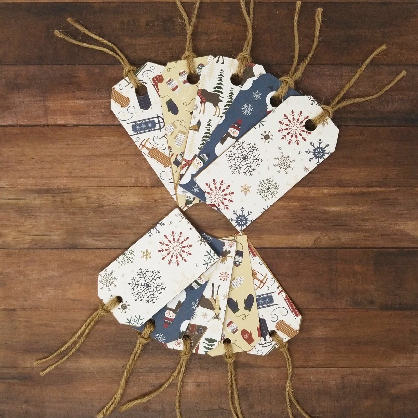 Holiday Gift Tags // Winter Theme // Set of 10 // Christmas | Etsy