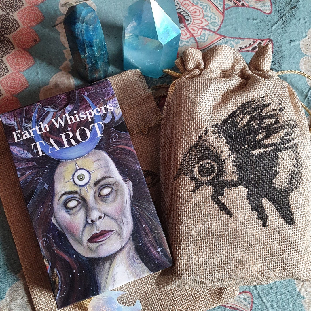 TRÈS RARE. Indie Tarot Deck Earth Whispers édition limitée à seulement 250 jeux imprimés moins ...