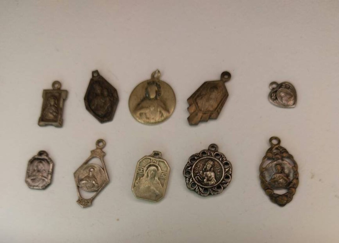 10 Catholic Religious Medals - Etsy