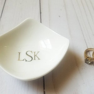 Monogram Ring Dish Personalized Ring Dish Customized Trinket - Etsy
