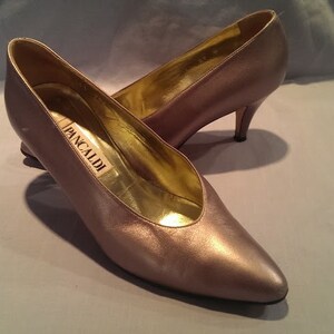 Vintage 1980s Pancaldi Pumps in Rosy Silver, Made in Italy - Etsy