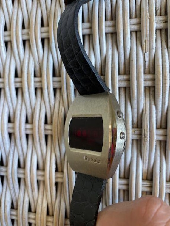 Vintage 70's Litronix LED Wrist Watch Space Age - Gem
