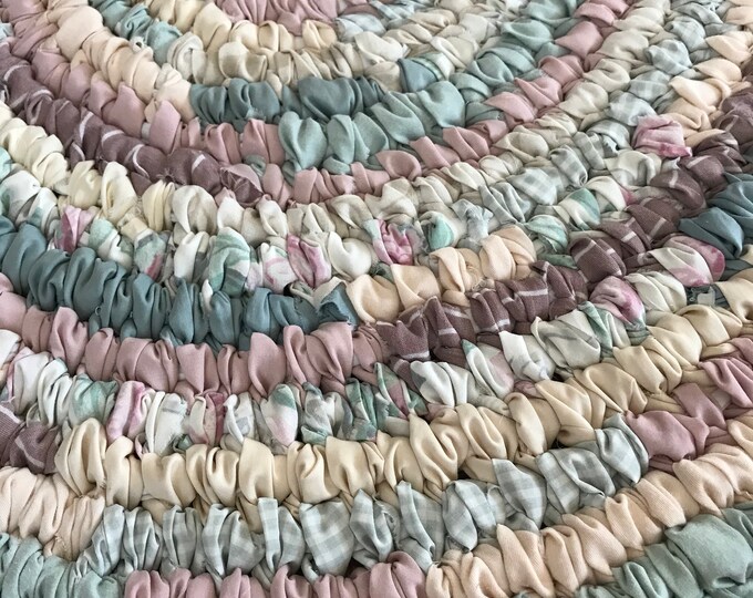 Handmade Rag Rug, Round Rug, Farmhouse Rug, Cabin Rug, Toothbrush Rag ...