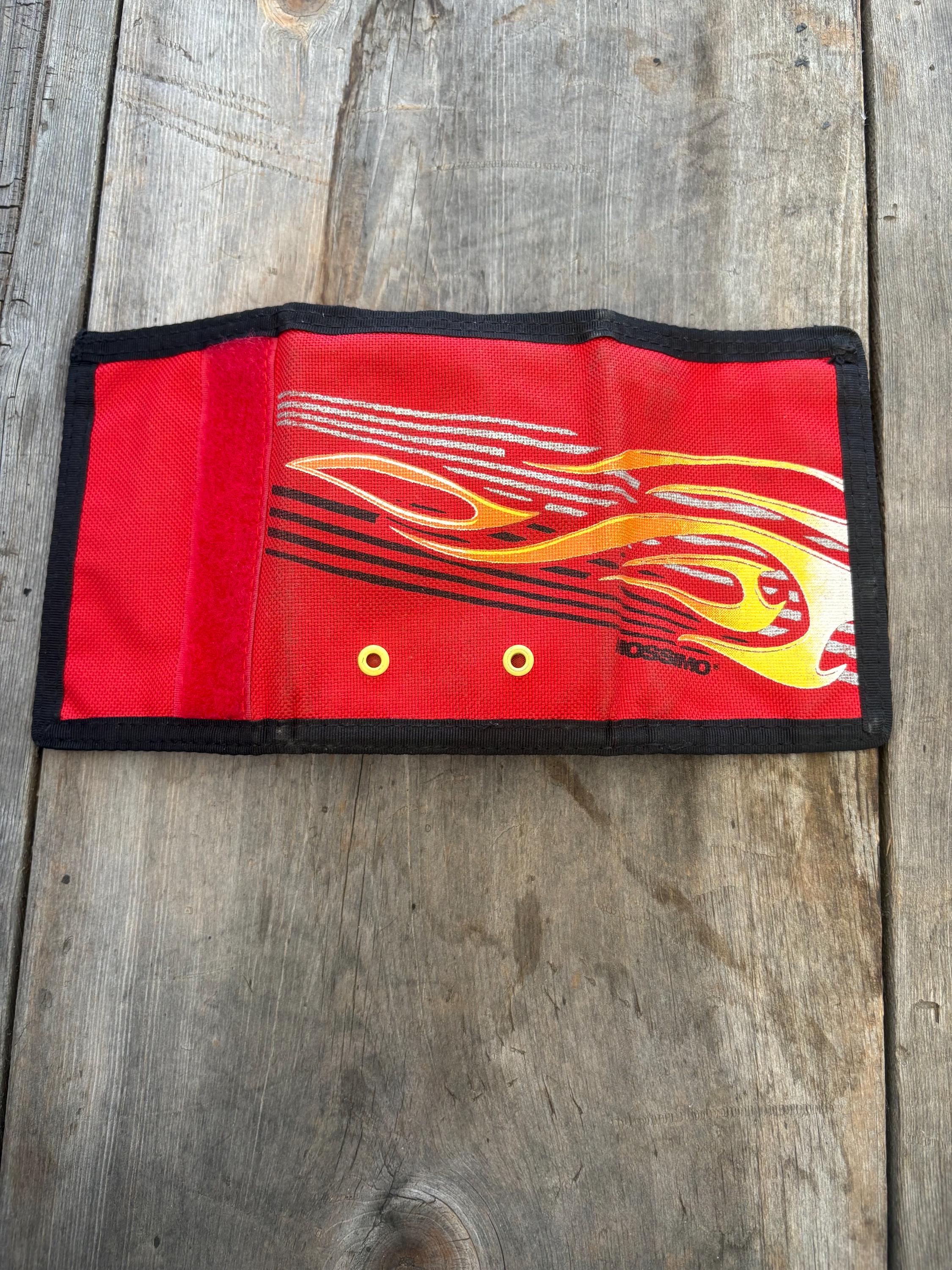 Vintage Y2K Surf Style Trifold Wallets | Quiksilver, Adidas, Mossimo ...