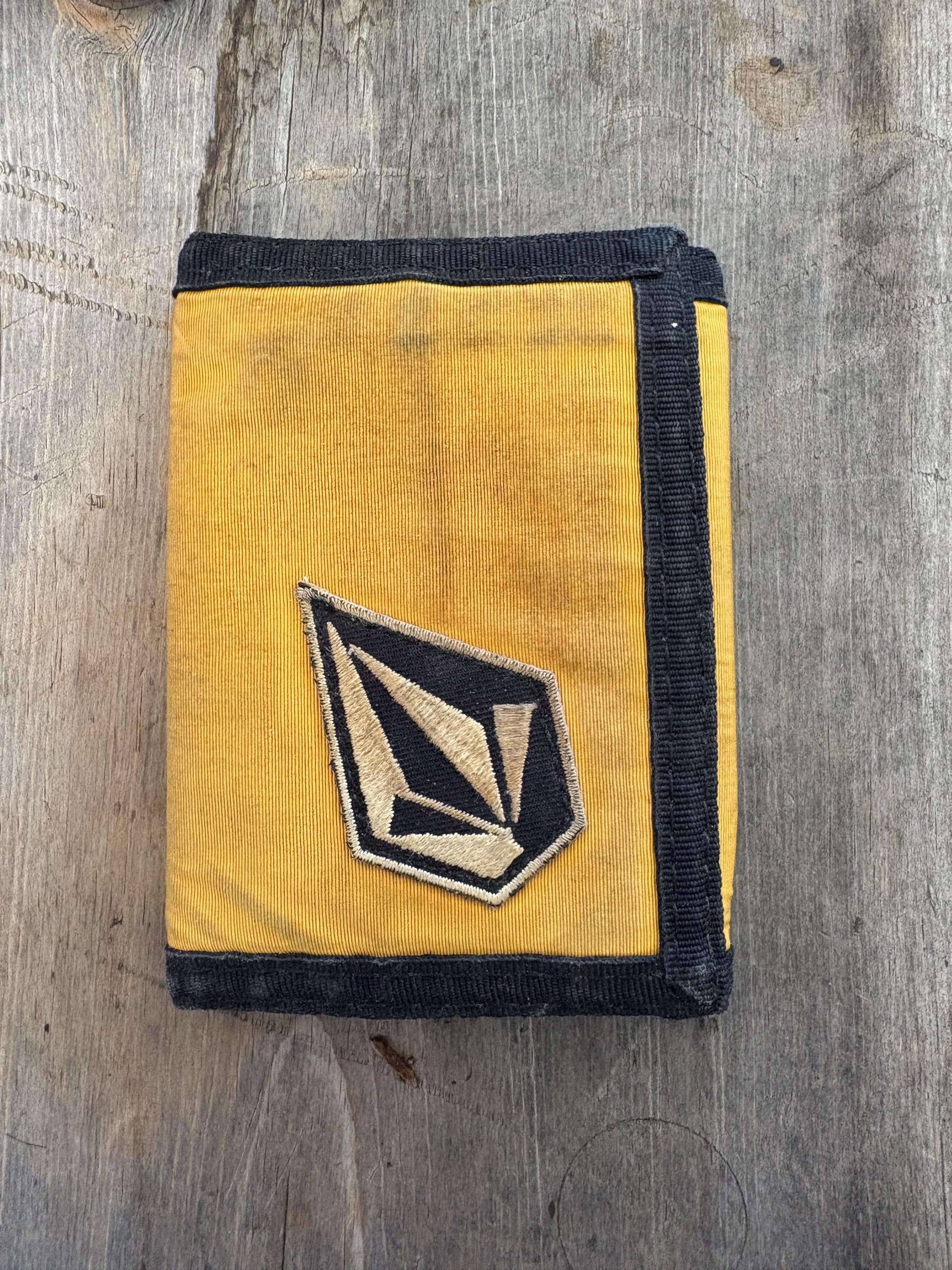 Vintage Y2K Surf Style Trifold Wallets | Quiksilver, Adidas, Mossimo ...