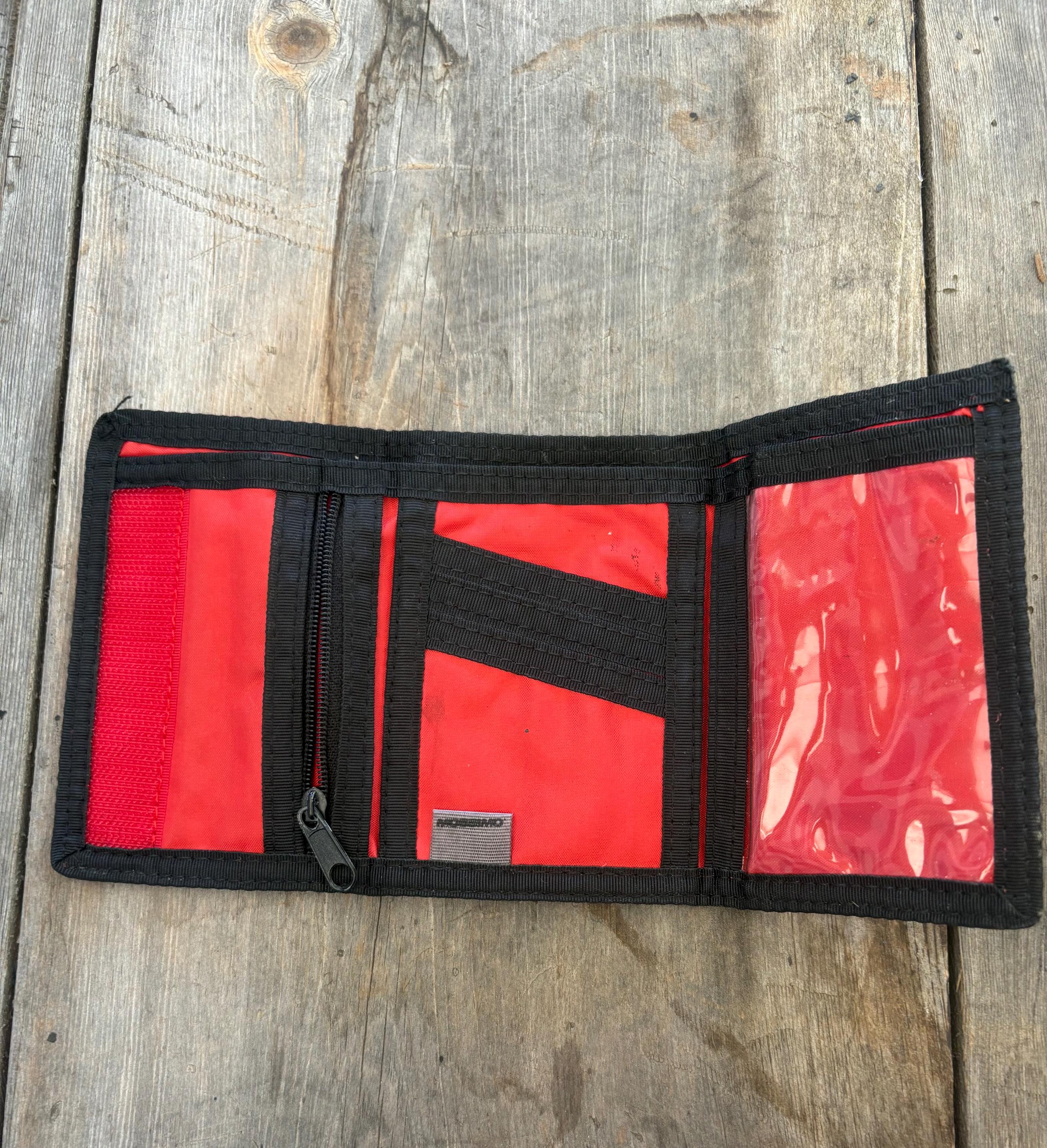 Vintage Y2K Surf Style Trifold Wallets | Quiksilver, Adidas, Mossimo ...