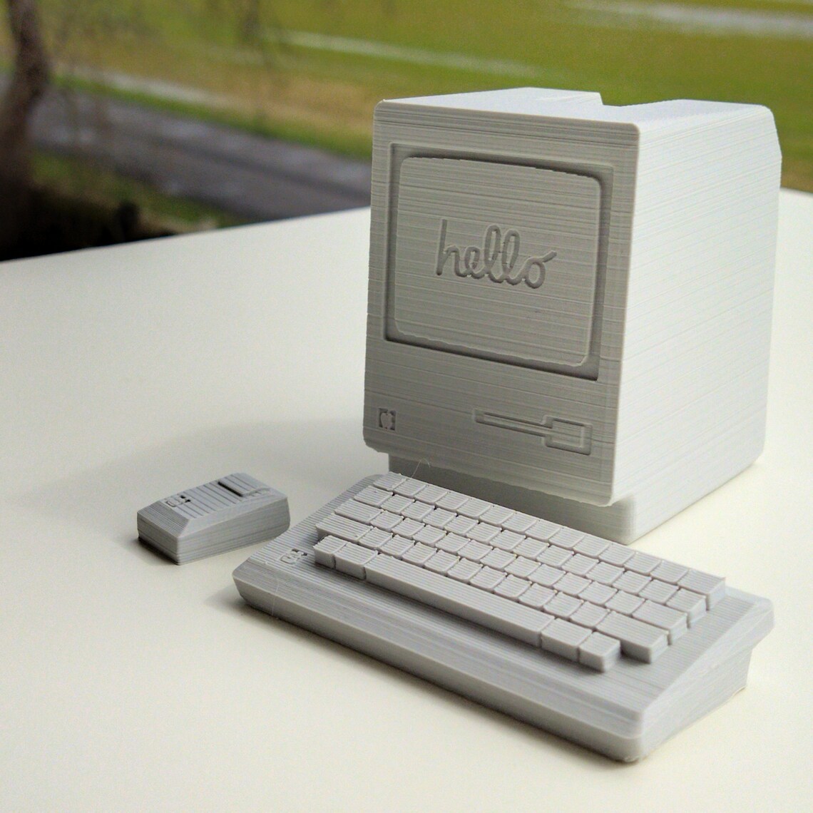 Highly Accurate 3D Printed Replica of the 1984 Macintosh Classic 1:5 ...