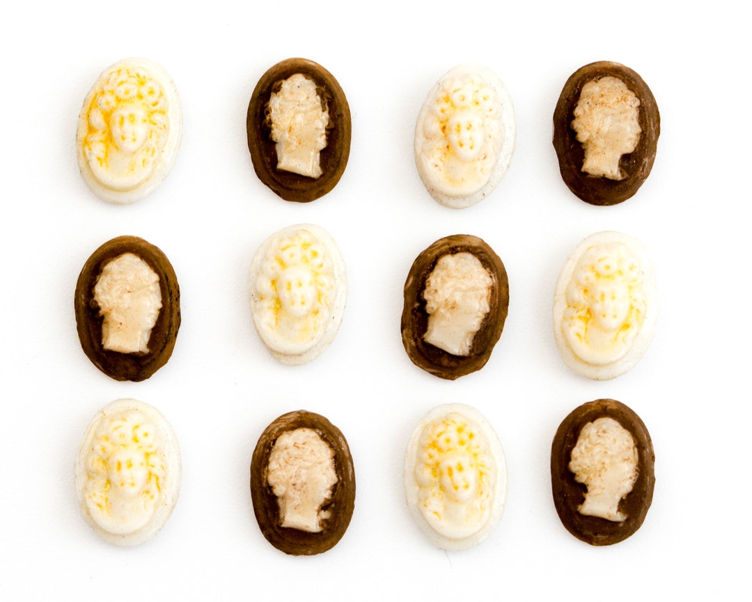 Vintage Miniature Cameos, Hand-painted, 2 Colors - 10x7 Mm - E15.6 - Etsy