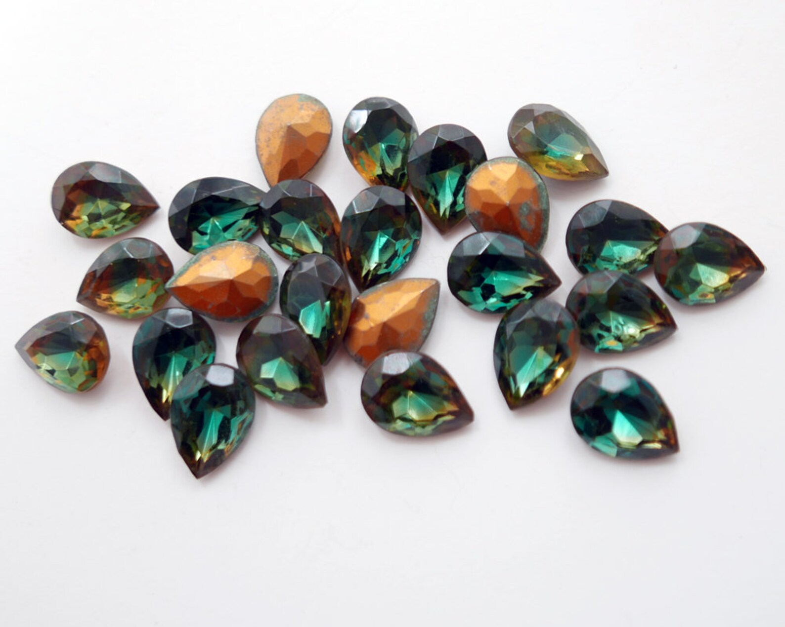 2 Vintage Two-tone Doublets 4 COLORS Facetted TTC Glass | Etsy