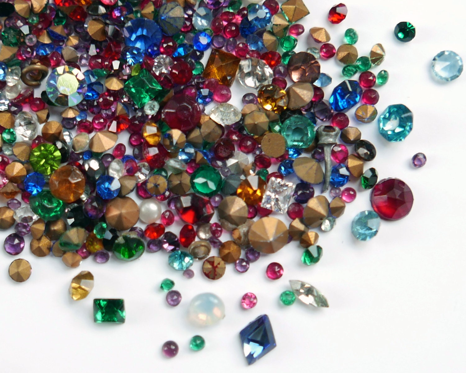 MIXED LOT (small) of Vintage Glass Stones (ss 1 - Ss 30) 1 Teaspoon/600 ...