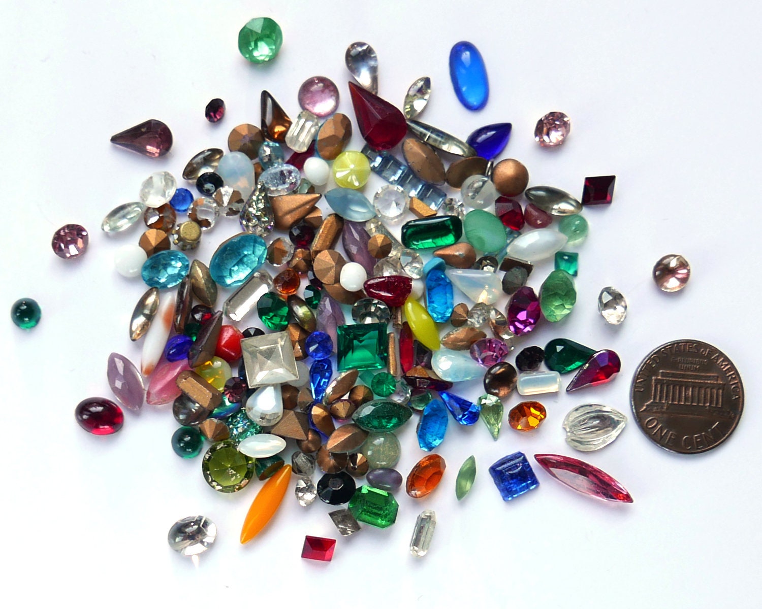MIXED LOT medium of Vintage Glass Stones 4 15 Mm 1 - Etsy