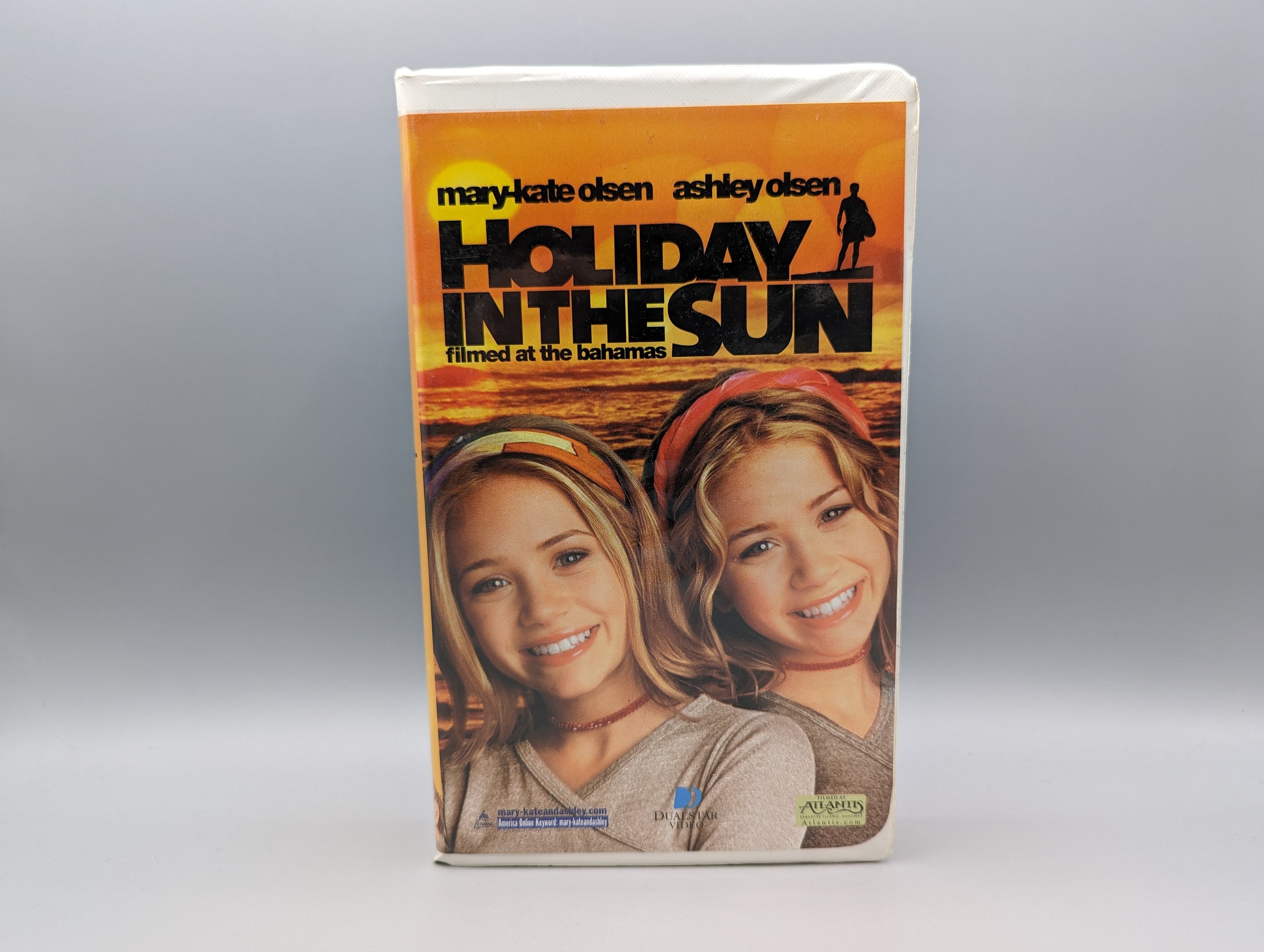 Mary Kate And Ashley Holiday In The Sun