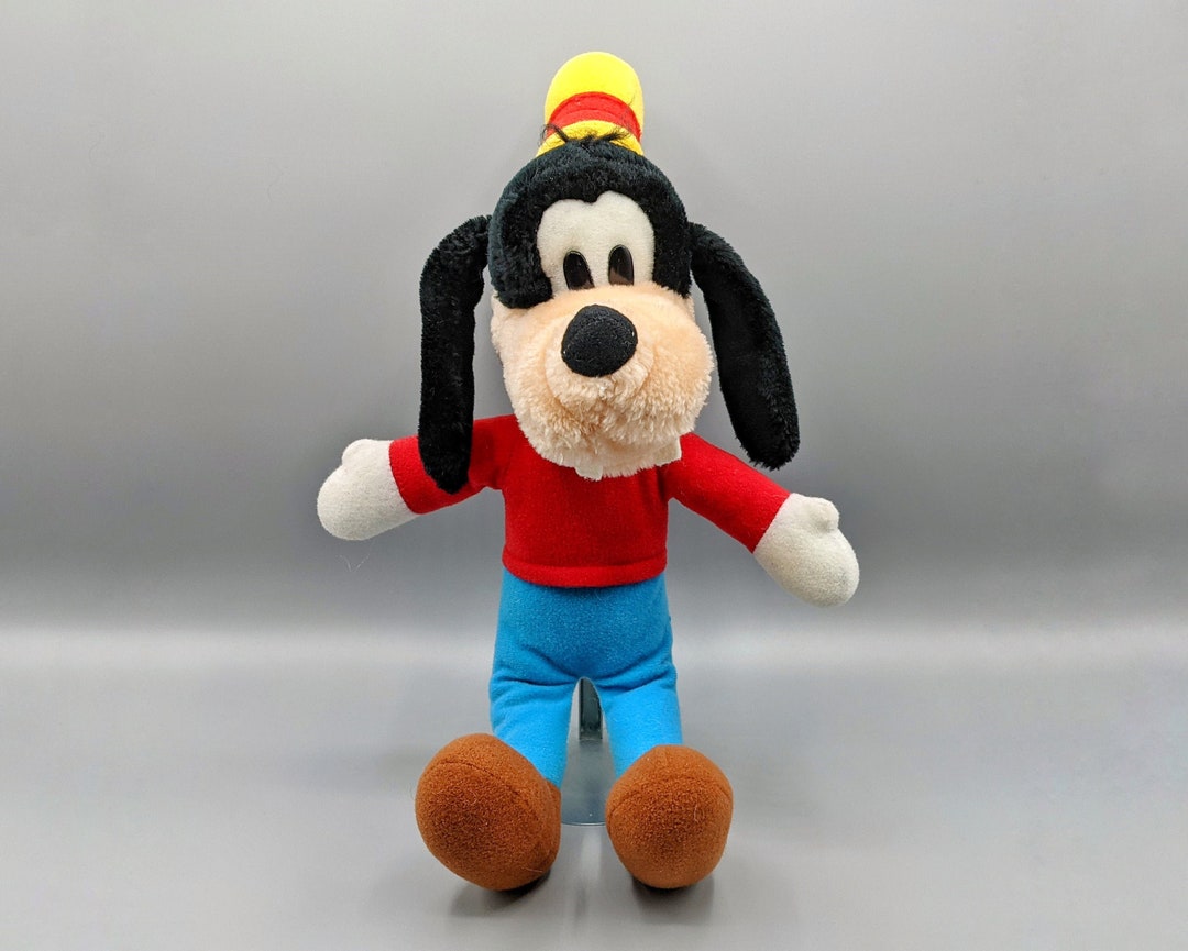 Vintage Goofy Stuffed Animal / Disneyland Walt Disney / Retro Toy ...