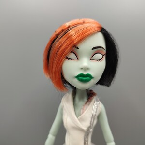 Vintage Monster High Doll / Retro Fashion Doll / Scarah Screams Toralei ...